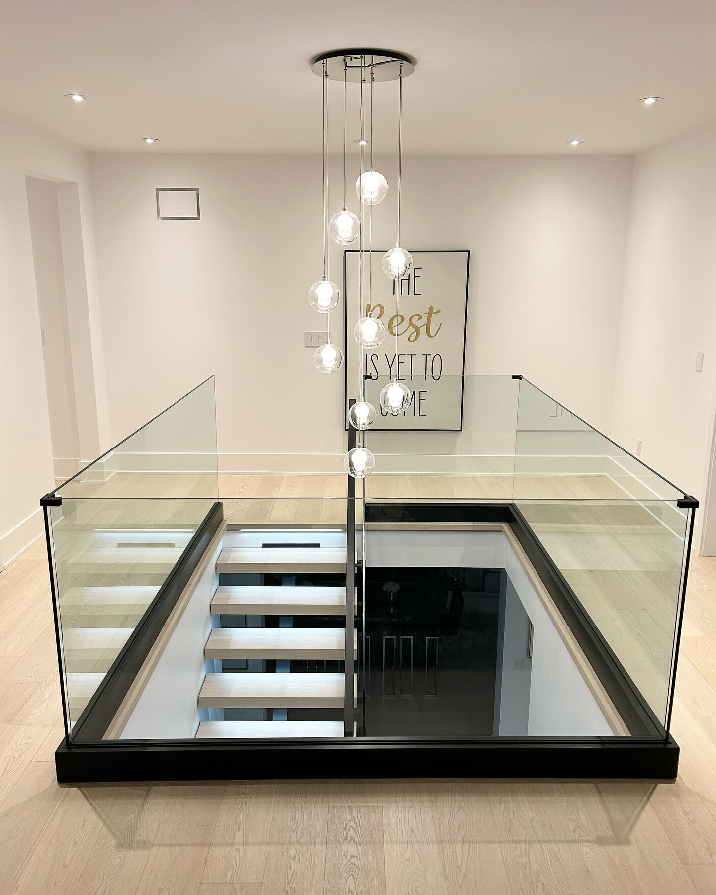 News - Stylish Glass Railing and Balustrade Solutions for Modern Handrails