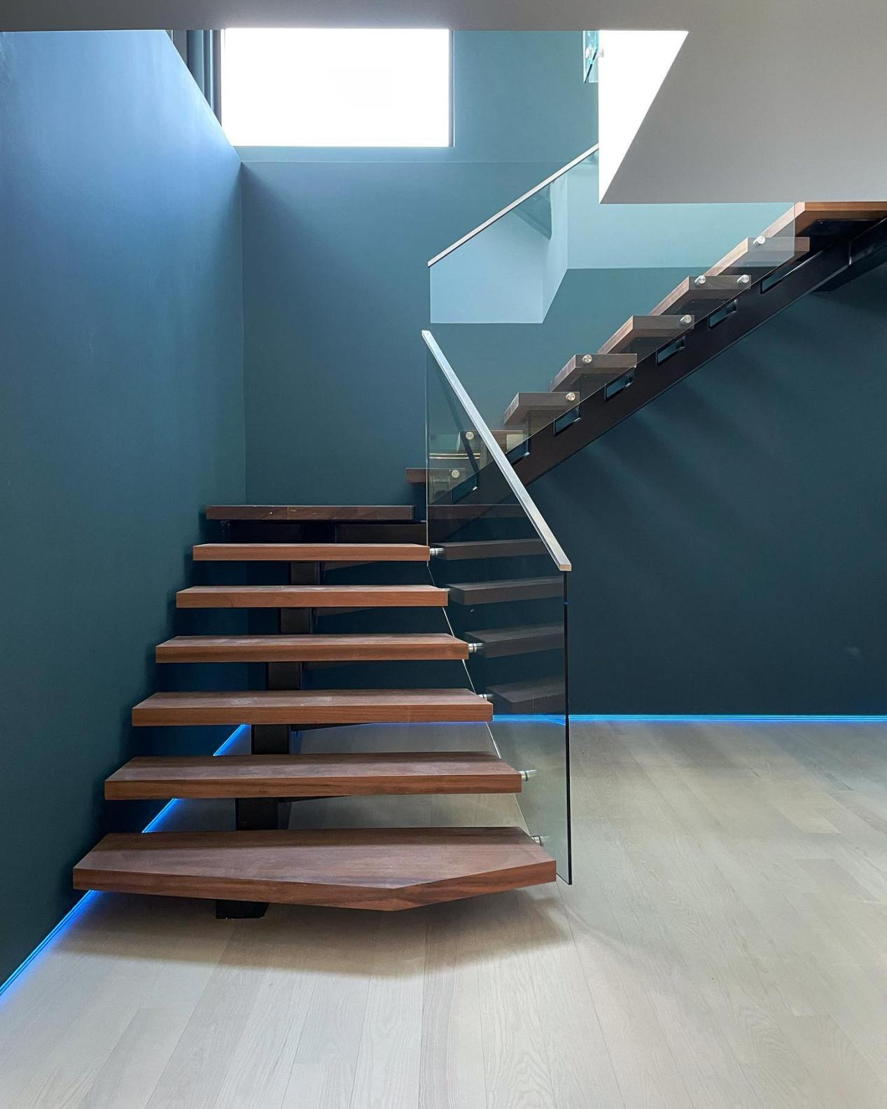 News - Stylish Glass Railing and Balustrade Solutions for Modern Handrails