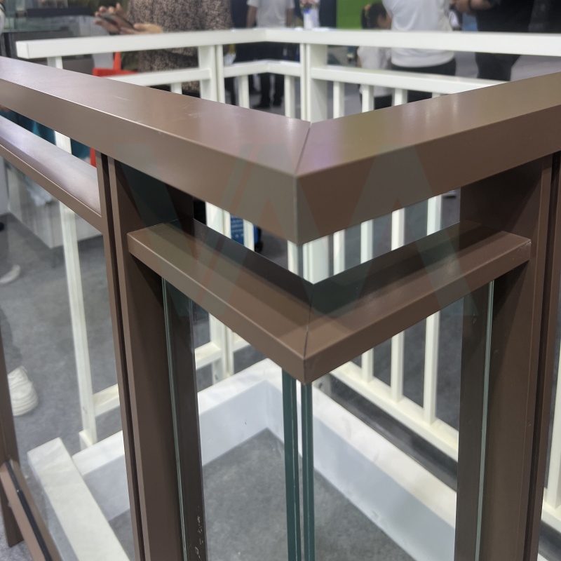 News - Stylish Glass Railings and Balustrades for Modern Fences and ...